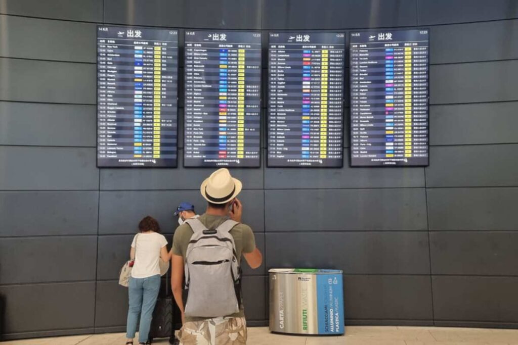 Treni, aerei e mezzi pubblici: l'elenco degli scioperi di maggio