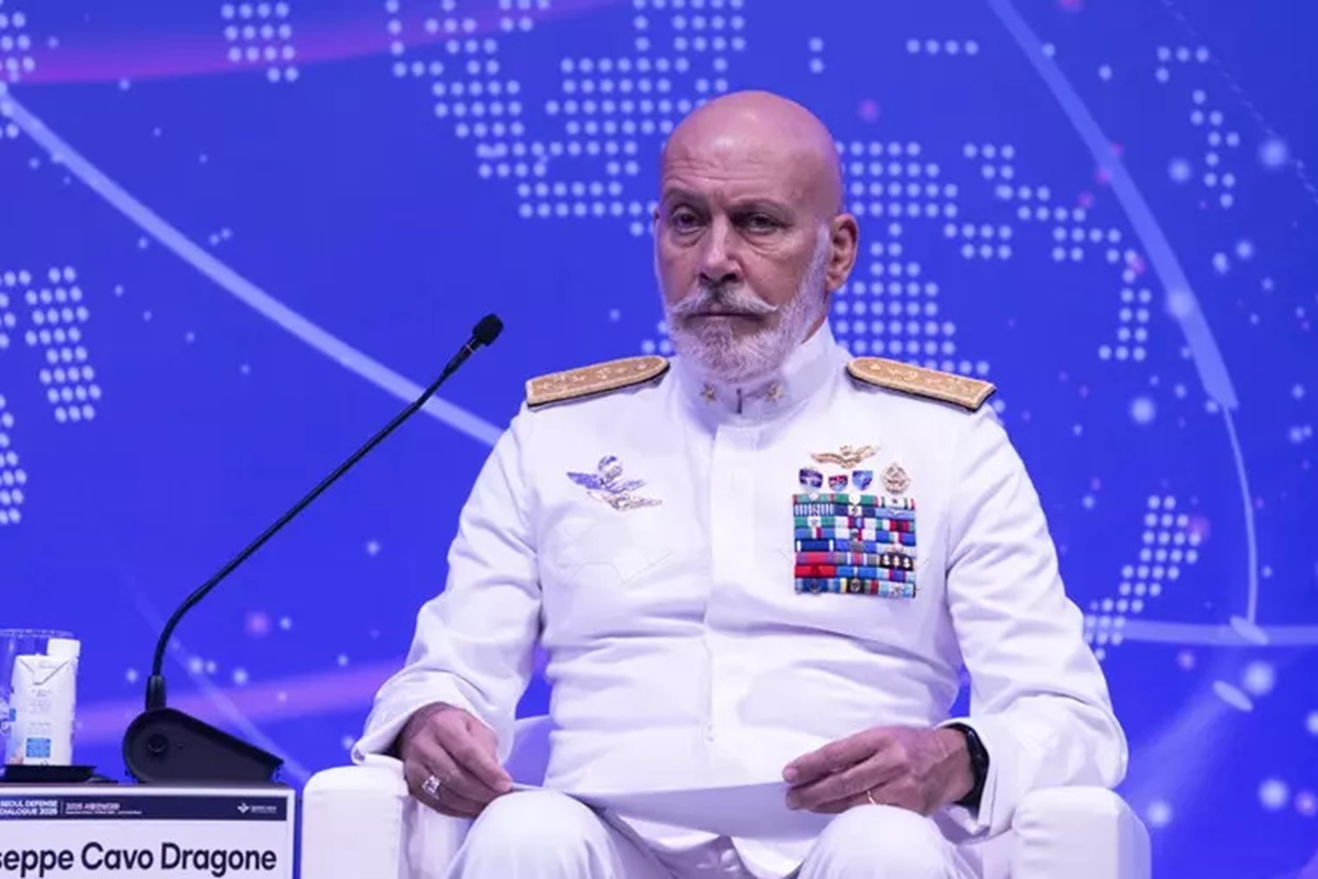 L'ammiraglio Cavo Dragone: "Gli attacchi ibridi nel 2025 sono aumentati del 60%"