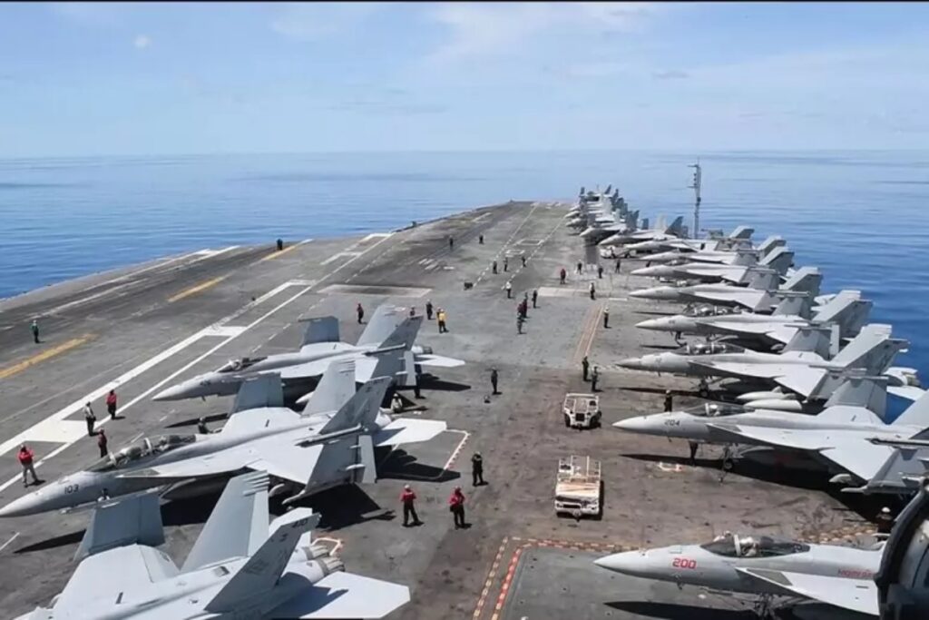 Trump stringe il cappio su Cuba, la portaerei Nimitz e il gruppo d ...