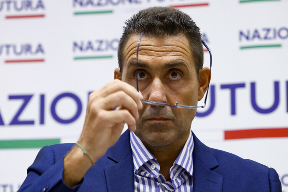 Vannacci: "È il centrodestra ad alzare muri sull'alleanza". Poi insiste ...